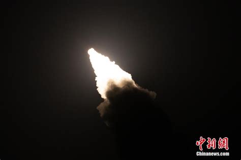 我国一箭双星再次发射成功 新浪图片