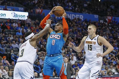 Nba威斯布鲁砍空砍三双难救主 雷霆主场负于掘金结束连胜 搜狐大视野 搜狐新闻