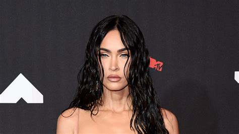 The Vmas Most Shocking Nearly Naked Looks With Rose Mcgowans Chain