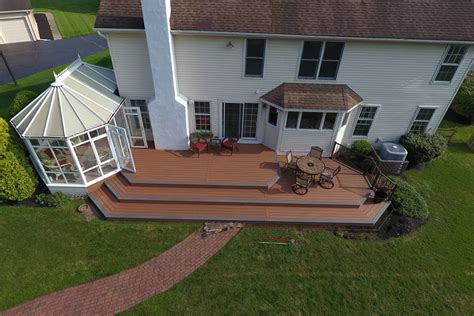 Gallery Tiki Torch Deck With Island Mist Boards And Bronze Trex Reveal Railings Picture 7528
