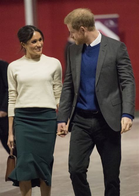 Meghan Markles Victoria Beckham Sweater Popsugar Fashion