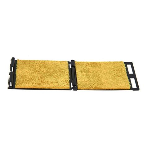 The String Cleaner for Guitar at Gear4music