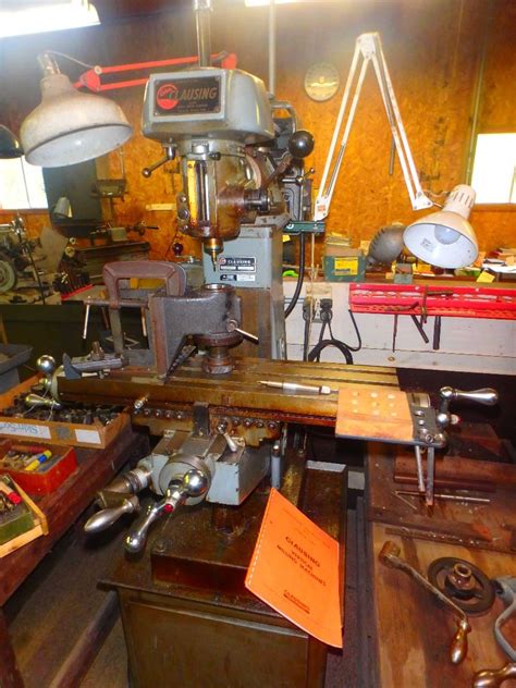 Clausing Model 8520 Vertical Mill