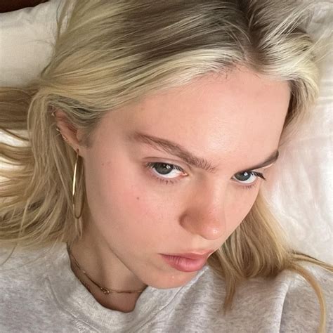 Reneé Rapp Blonde Wife Renee Pretty People