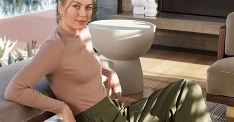 Имеющая белорусские корни Мария Шарапова показала как учит сына русскому языку Новости Mail