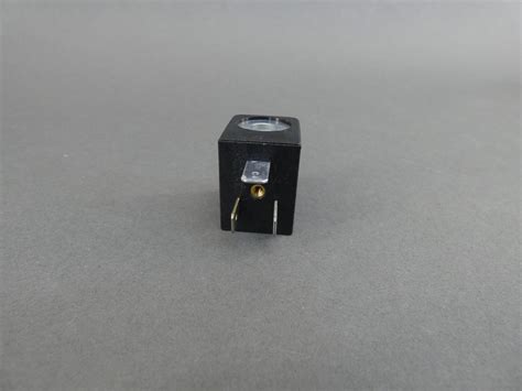 Mecman 8va Type 3 Solenoid Coil 230v 50 60 Gpm Surplus