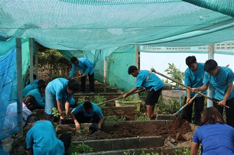 โครงการ1 อปท 1 สวนสมุนไพร เพื่อเฉลิมพระชนมพรรษาพระบาทสมเด็จพระปรเมนทรรามาธิบดีศรีสินทรมหาวชิราลง