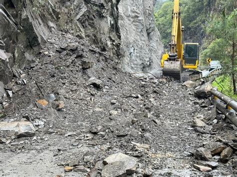 南橫土石含水量飽和 非必要勿入山區道路 生活 中央社 Cna