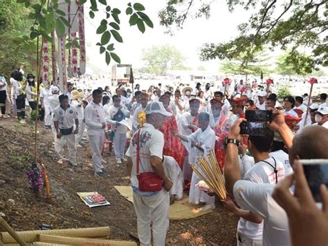 ส่องเลขเด็ดพิธีล้างป่าช้า คอหวยจดด่วน เลขจำนวนศพไร้ญาติ เลขเปิดหลุม