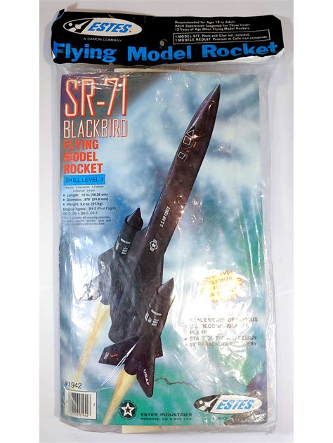 Buy Estes Sr 71 Blackbird Flying Model Rocket Kit 1942 — Launch Lab Rocketry