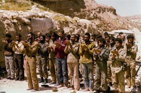 تصاویری ویژه از حضرت آیت‌الله خامنه‌ای در دوران دفاع مقدس شهرآرانیوز