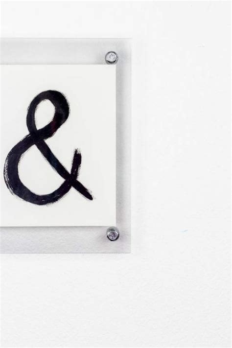 How To Make A DIY Floating Frame With This Easy Tutorial