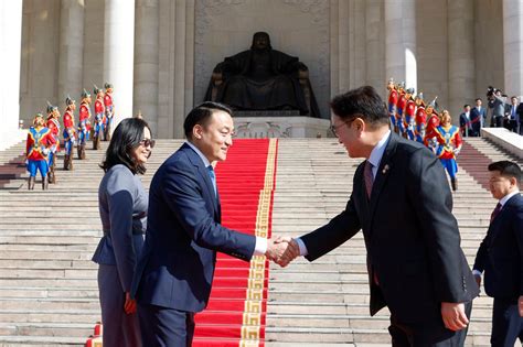 МОНГОЛ УЛСААС БҮГД НАЙРАМДАХ СОЛОНГОС УЛСАД СУУГАА ЭЛЧИН САЙДЫН ЯАМ Embassy Of Mongolia In The