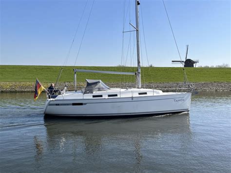 2010 Bavaria 32 Cruiser Under Offer