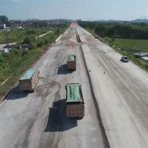 今日清远资讯 佛清从高速力争9月底实现主线贯通清远市高猛气象