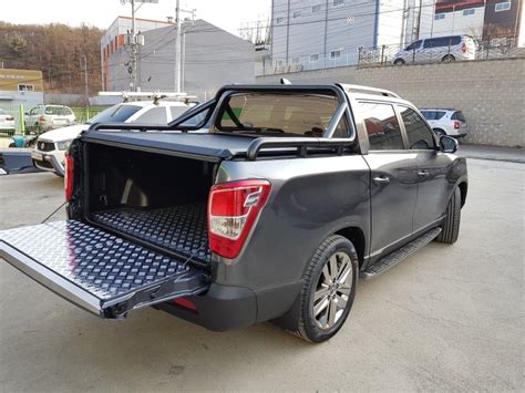 301스튜디오 렉스턴 스포츠 적재함 커버 롤바 언더커버 사이드스텝 신제품 출시 네이버 블로그