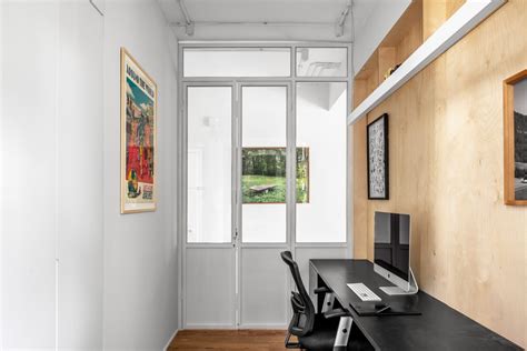 Rust Architects Softens Modernist Tel Aviv Apartment With Oak Details