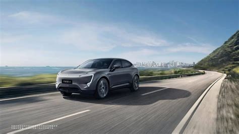 เปิดตัวรุ่นมอเตอร์ไฟฟ้าเดี่ยว Avatr 11 Ev ราคา 1 59 ล้านบาท ในจีน 705