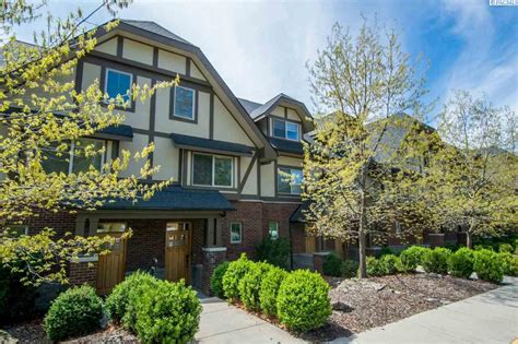 715 Ne Oak St Unit I Pullman Wa 99163 Redfin