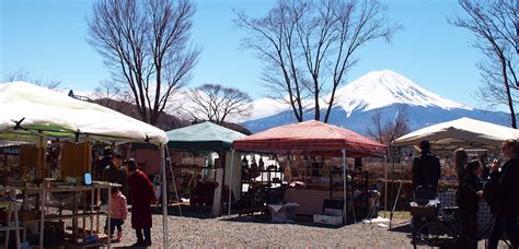 北河口湖観光協会公式 河口湖北岸逆さ富士紅葉