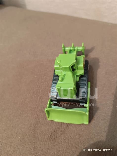 Игрушка типа трактор или экскаватор — купить в Красноярске. Состояние ...