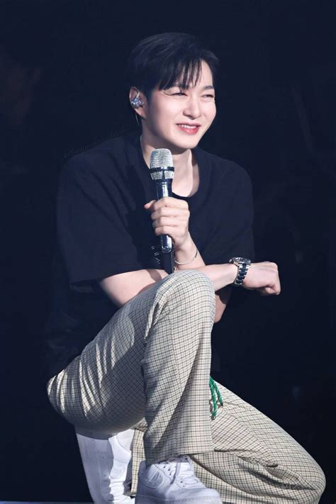 요즘 비주얼 점점 더좋아지는 이창섭  인스티즈 Instiz 이슈 카테고리