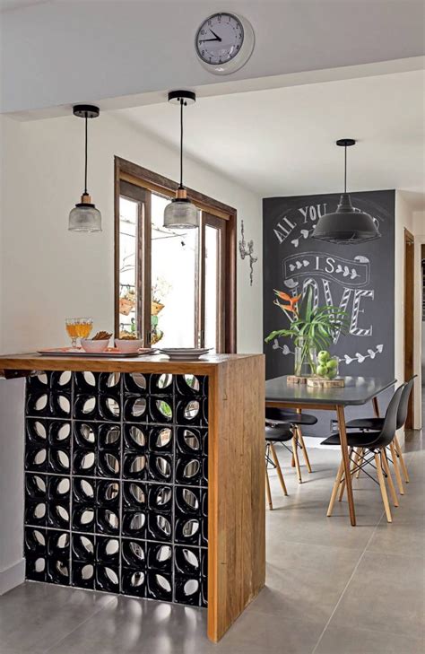 รวม 30 ไอเดียออกแบบ “เคาน์เตอร์อิฐบล็อก” ตกแต่งบ้านเก๋ๆ เป็นมินิบาร์สุดเก๋