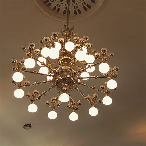 무료 이미지 샹들리에 전등 천장 빛 조명 원 장식 대칭 램프 2988x2988 1369612 무료 이미지 Pxhere