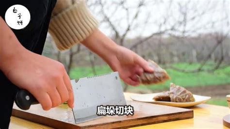 白子妍洛阳特色美食蒜苗炒扁垛Q弹劲道的匾跺配上蒜苗真香 美食 菜谱 好看视频