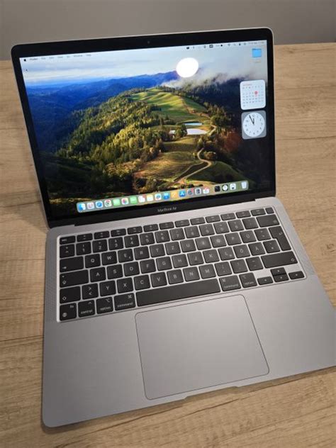 Macbook Air M1 8gb 256gb Kao Nov Pod Jamstvom