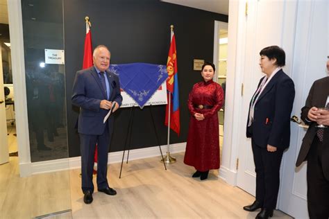 ГХ ны сайд Б Батцэцэг өргөмжит консулын газрын нээлтэд оролцов Nio Mn