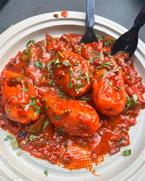Naman Pandey These Gravy Momo From Kings Momo Are My Personal Favorite😍😍 Location Kings Momo