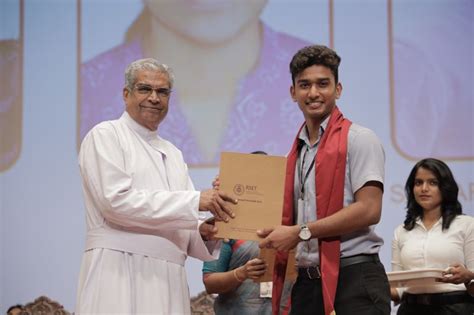 sidharth anilkumar on linkedin graduation newbeginnings