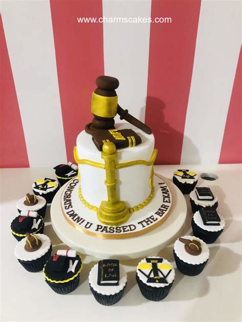 Graduation Law Graduation Cake A Customize Graduation Cake