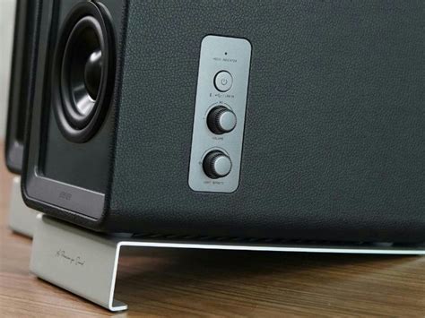 Edifier、日本発売が決まった？インフィニティミラー構造のデスクトップスピーカー『qr65』 ヲチモノ