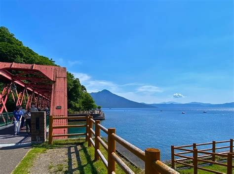 北海道旅16・屈指の透明度【支笏湖】の風景とおやつ Kicking！世界の旅へ
