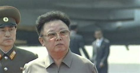 두문불출 김정일 40일 만에 공개활동