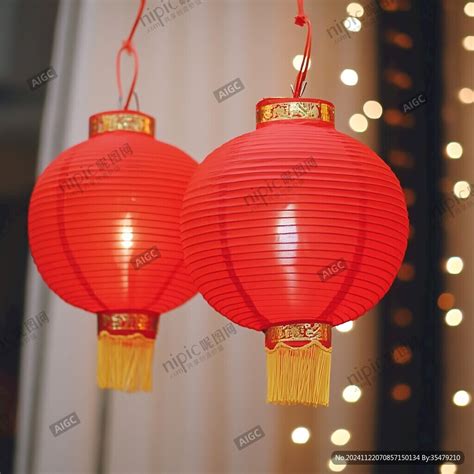 Ai创作图灯笼喜庆红色 红灯笼装饰灯 室内红灯笼 春节挂灯大红灯笼 喜庆装饰灯笼 婚庆小灯笼 喜庆灯笼新年灯笼 开门红年会灯笼 年夜饭灯笼 罩灯喜庆 新年春节氛围灯笼 喜庆大红灯笼 喜庆欢庆