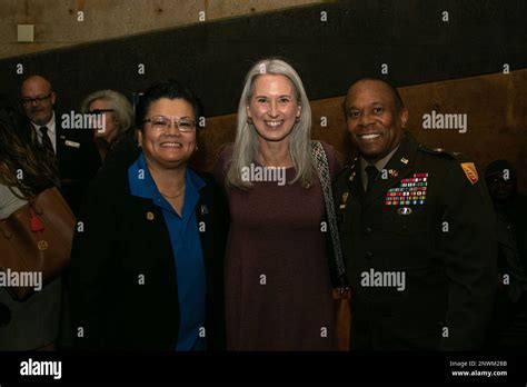 Theresa Walsh Kim Eubank And Chief Warrant Officer 5 Deshawn Bell U S Army Network Enterprise