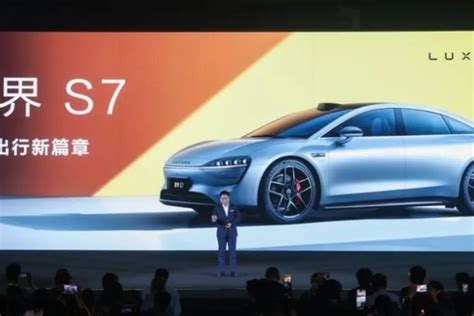 详解华为智驾的“灵魂减配” 36氪