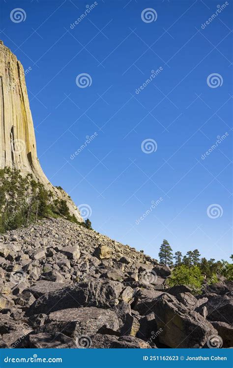 The Devils Tower In Wyoming Stock Image Image Of Geologic Devils