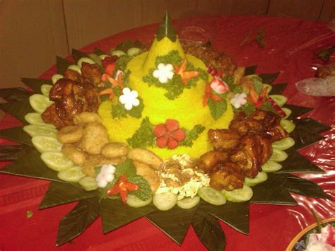 Tumpeng Cantik Ibu Dee