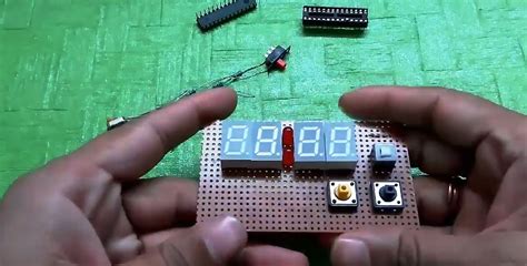 Diy Digital Wall Clock Using Arduino Atmega328p 8 Bit Avr Mcu Ic