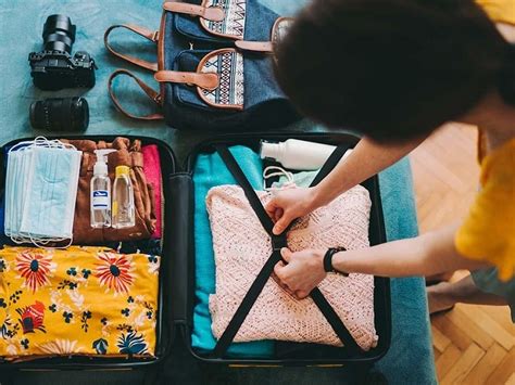 چک لیست کامل 210 وسایل ضروری سفر داخلی و خارجی مجله کوروش