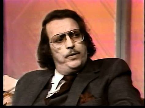 Joe Spinnel The Last Horror Film Caroline Munro And Joe Spinell