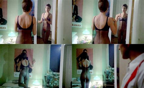 Голая Анни Жирардо в Dillinger Is Dead