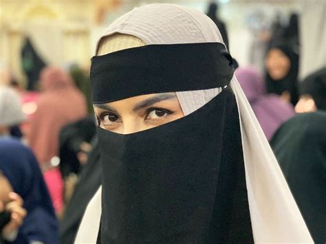 Perjalanan Five Vi Hingga Mantap Berhijrah Tagar