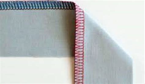 Overlock Four Thread Sewing Machine Maqi 798d Grade Automatic At