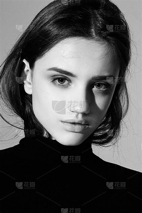 年轻的模型构成素材 花瓣网