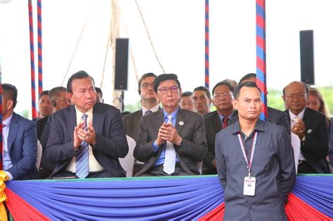 សម្តេចតេជោ ហ៊ុន សែន រំលឹកថា សម្តេចកិត្តិព្រឹទ្ធបណ្ឌិត រលូតកូនក្នុងផ្ទៃអស់ម្នាក់